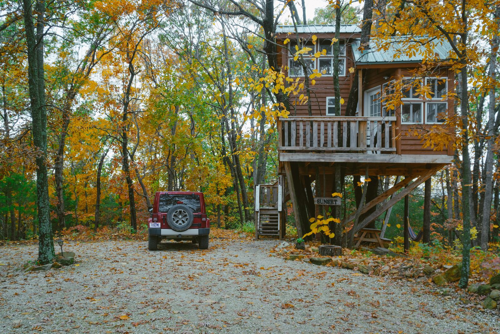 Plan a Missouri Getaway to a Cabin, Villa or Treehouse