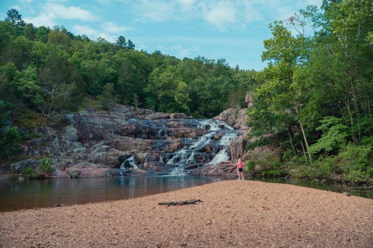 Missouri's Waterfalls and Shut-Ins