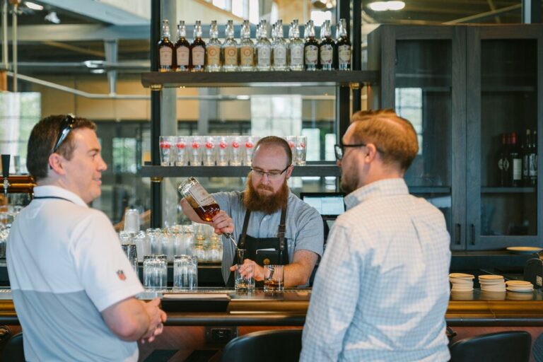 Discover Missouri Distilleries