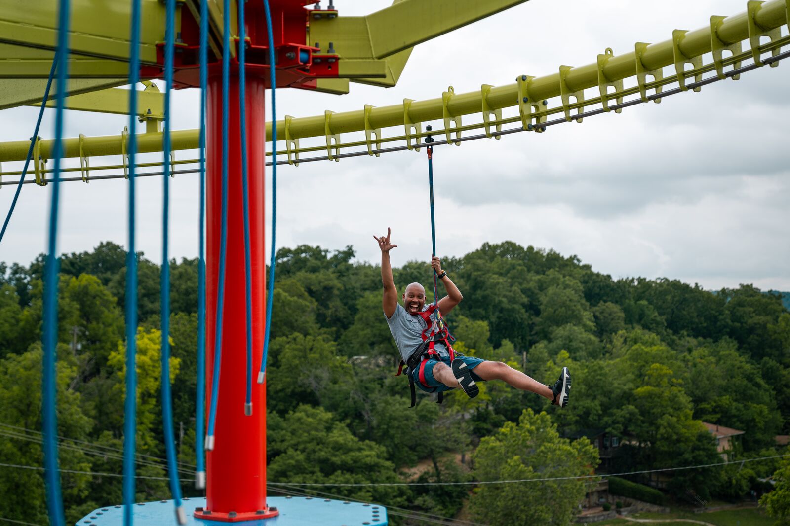 Explore Lake of the Ozarks: A Vacation Guide
